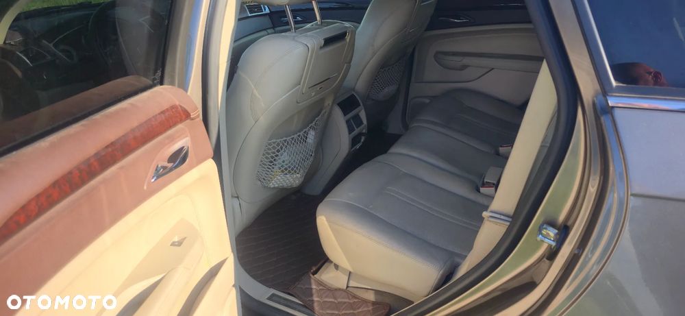 Używany Cadillac SRX 2011 - 47 000 PLN, 200 050 km - Otomoto.pl