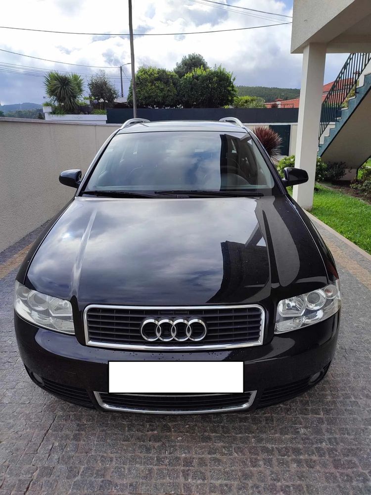 Usado Audi A4 Avant 2002 - 4 750 EUR, 280 000 km - Standvirtual.com