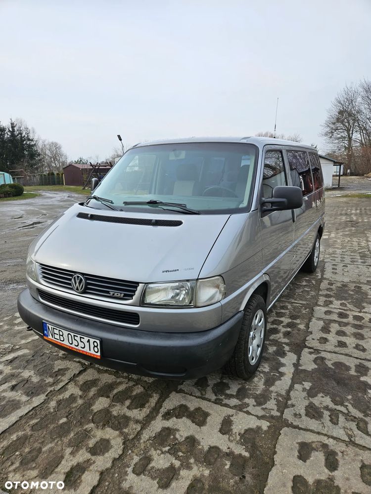 Używany Volkswagen Caravelle 1998 - 25 000 PLN, 374 000 km - Otomoto.pl
