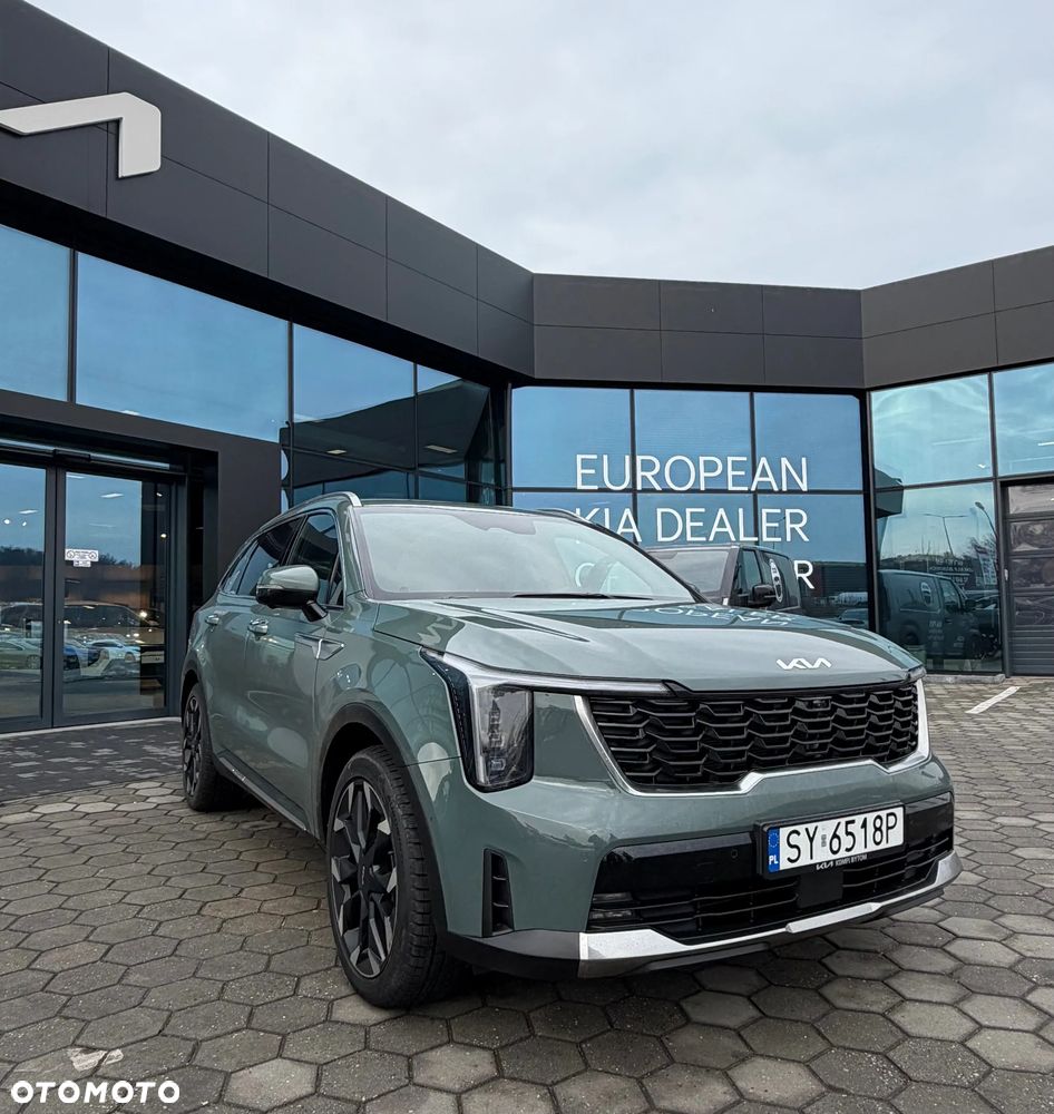 Używany Kia Sorento 2025 - 259 900 PLN, 10 200 km - Otomoto.pl