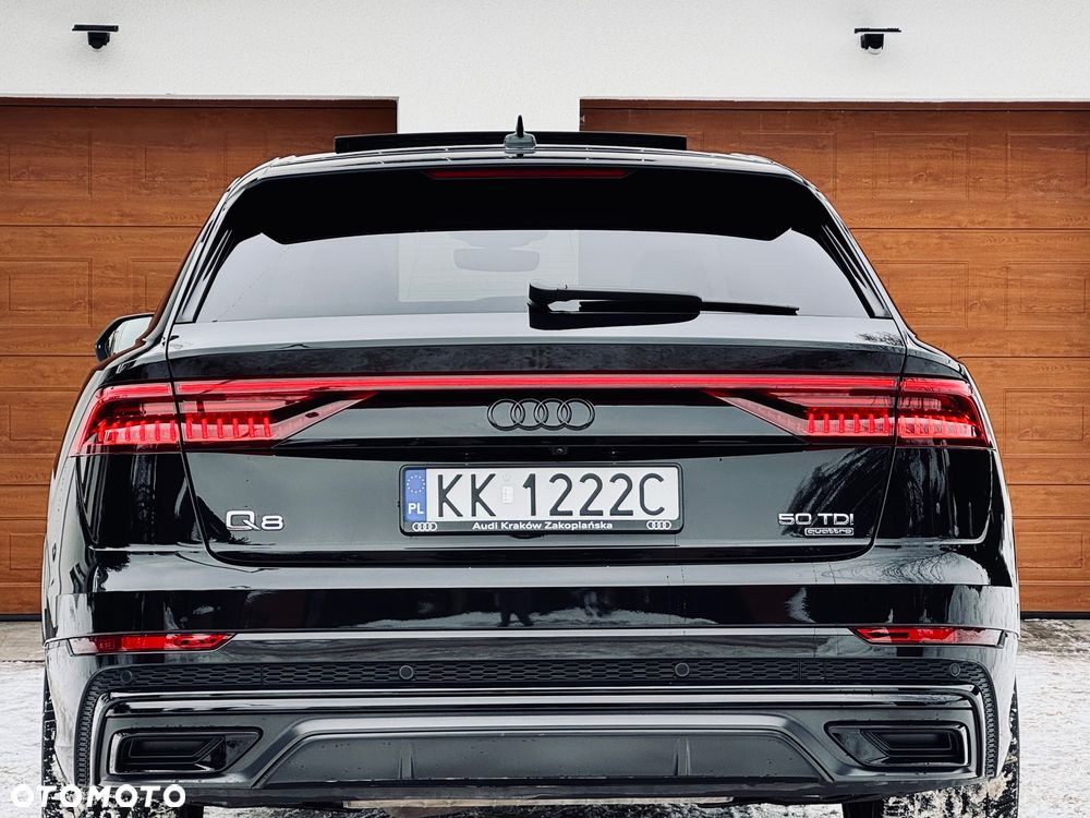 Używany Audi Q8 2023 - 319 999 PLN, 94 000 km - Otomoto.pl