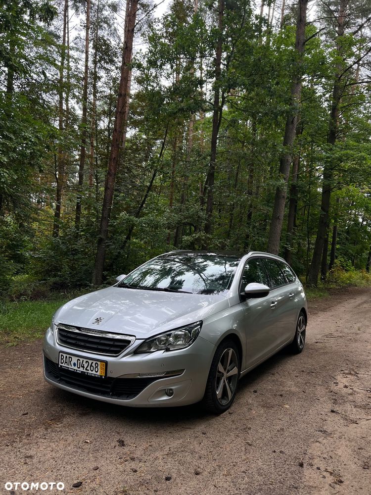 Używany Peugeot 308 2014 - 27 900 PLN, 235 000 km - Otomoto.pl