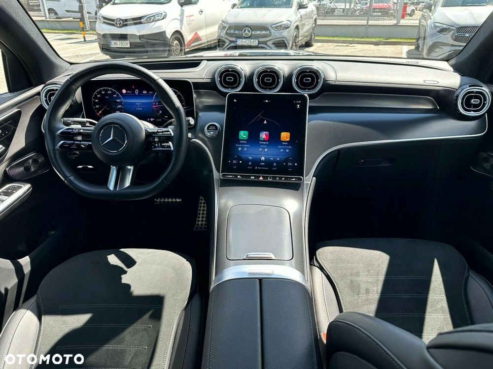 Używany Mercedes-Benz GLC 2024 - 299 900 PLN, 27 209 km - Otomoto.pl