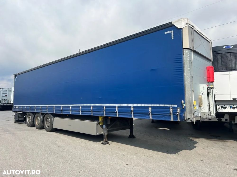 Utilizat Schmitz Cargobull Varios, axa liftanta, factura externa 2021 - 20 900 EUR - Autovit.ro