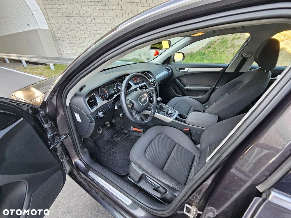 Używany Audi A4 Avant 2013 - 25 900 PLN, 310 000 km - Otomoto.pl