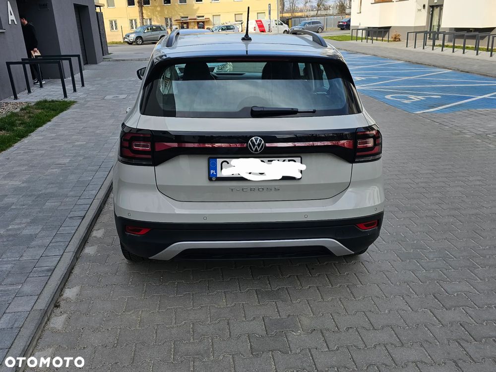 Używany Volkswagen T-Cross 2023 - 76 500 PLN, 72 000 km - Otomoto.pl