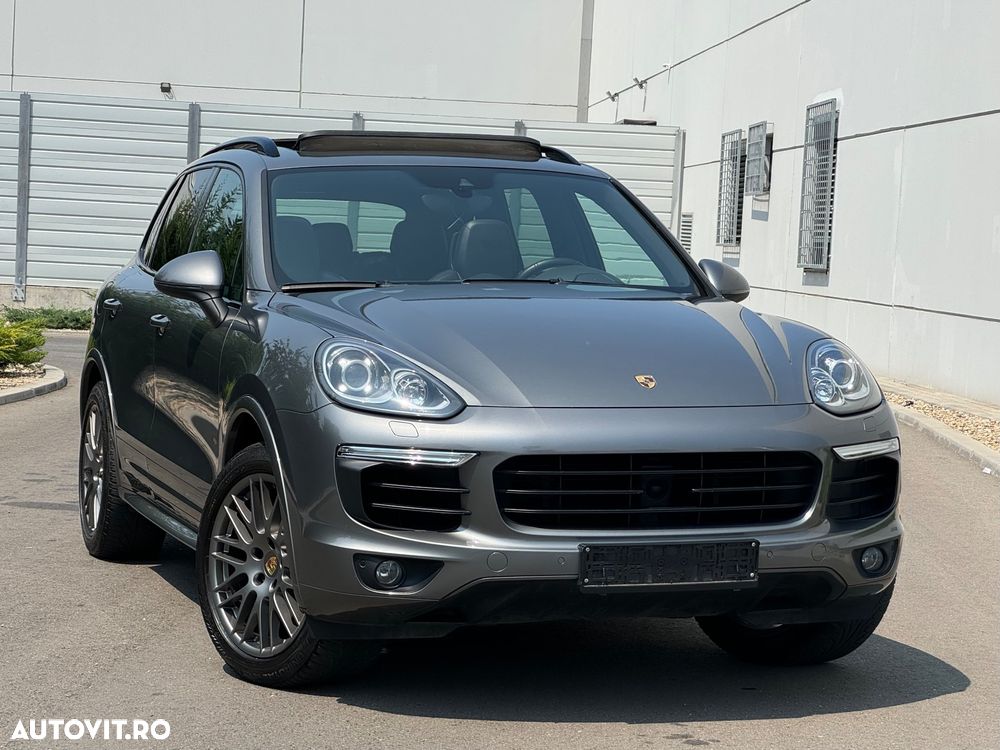 Utilizat Porsche Cayenne 2016 - 32 499 EUR, 184 000 km - Autovit.ro