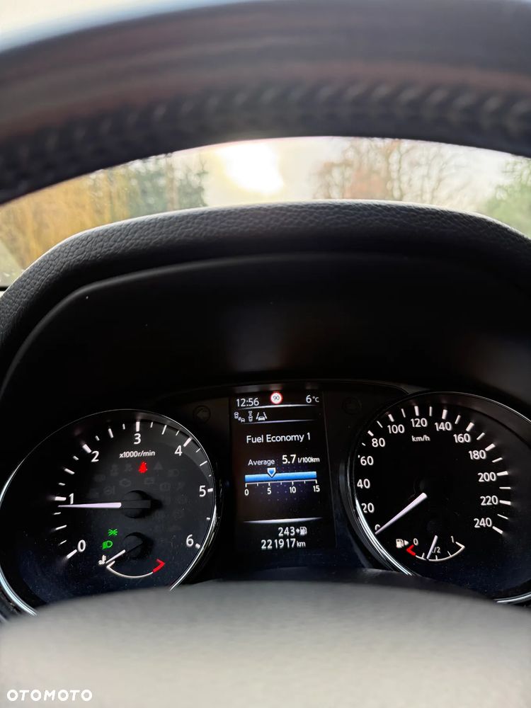 Używany Nissan Qashqai 2016 - 49 900 PLN, 221 920 km - Otomoto.pl