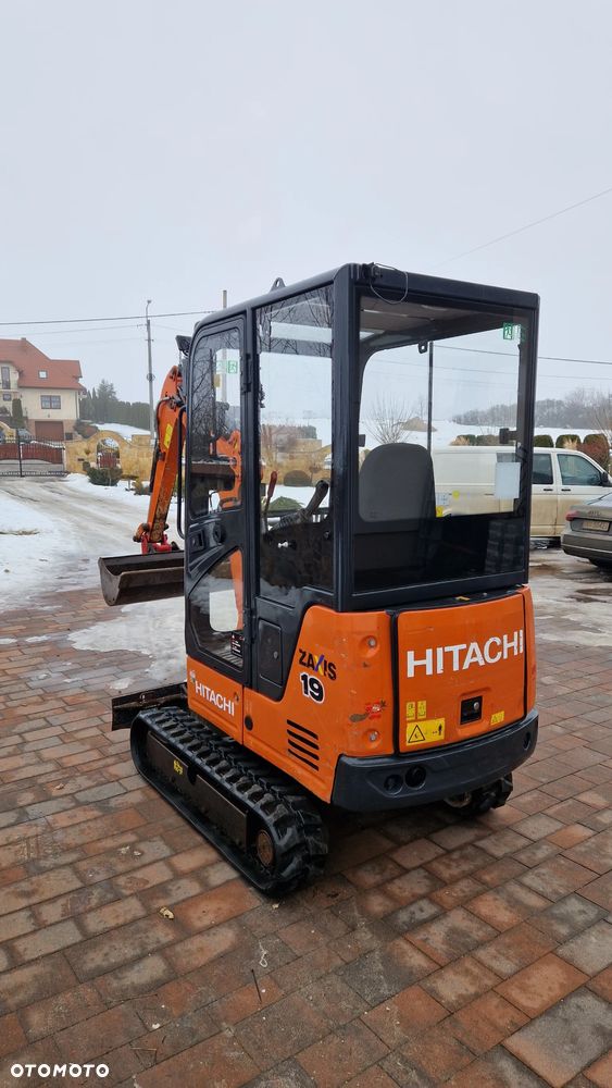Używany Hitachi Zaxis 19 zx19 zx 19 2019 - 69 900 PLN - Otomoto.pl