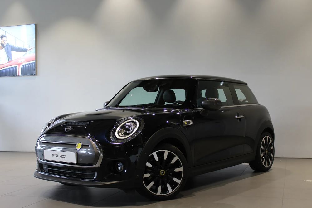 Usado MINI 3 Portas 2019 - 22 940 EUR, 30 000 km - Standvirtual.com