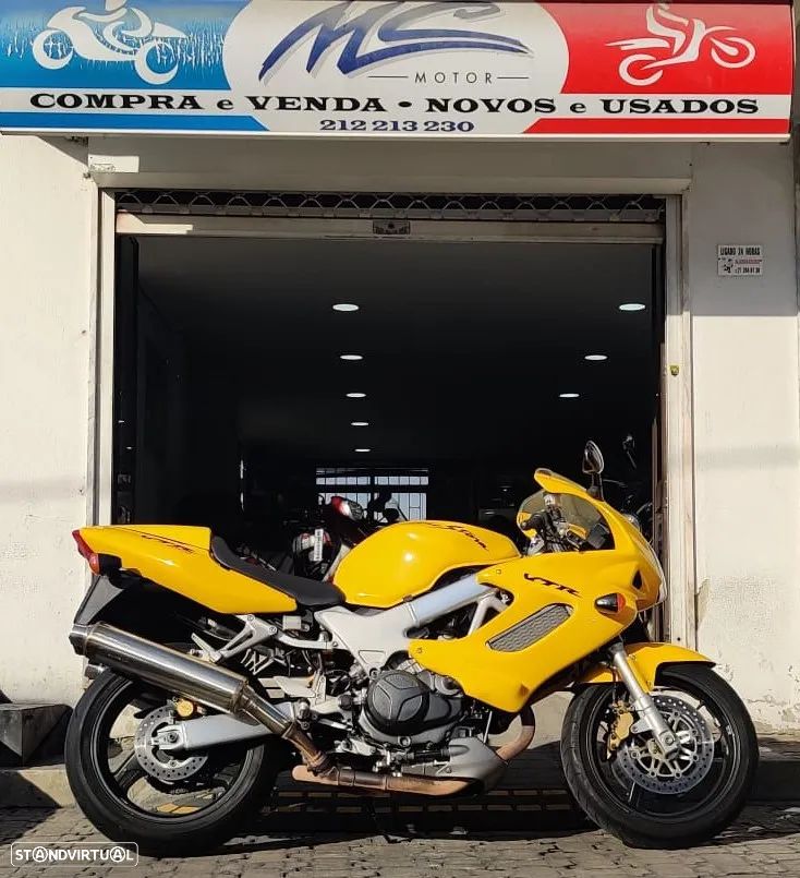 Usado Honda VTR 1999 - 2 500 EUR - Standvirtual.com