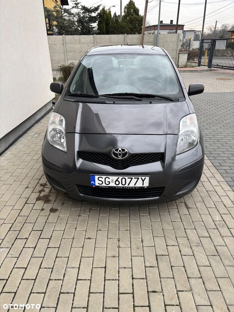 Używany Toyota Yaris 2010 - 18 500 PLN, 123 000 km - Otomoto.pl