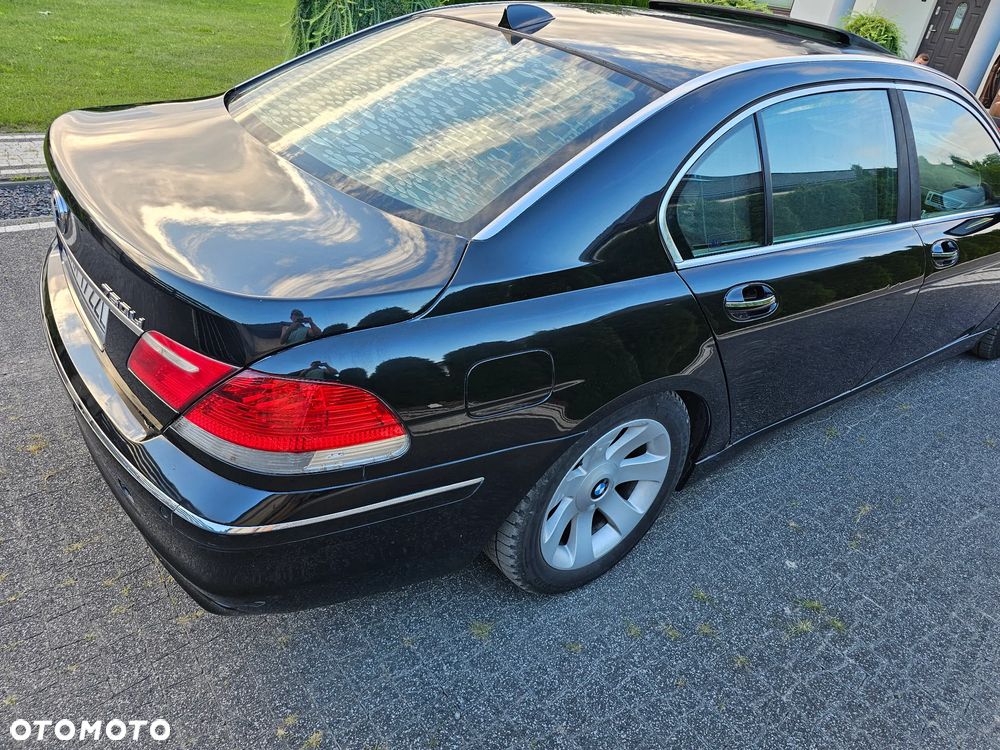 Używany BMW Seria 7 2006 - 18 000 PLN, 326 000 km - Otomoto.pl