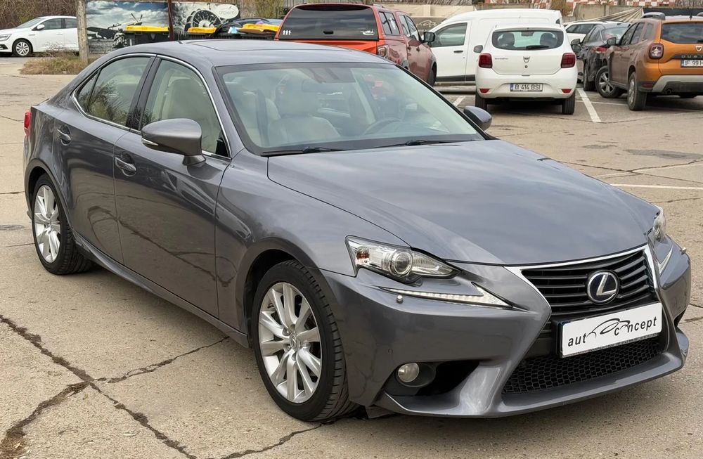 Utilizat Lexus Seria IS 2013 - 14 949,97 EUR, 160 639 km - Autovit.ro
