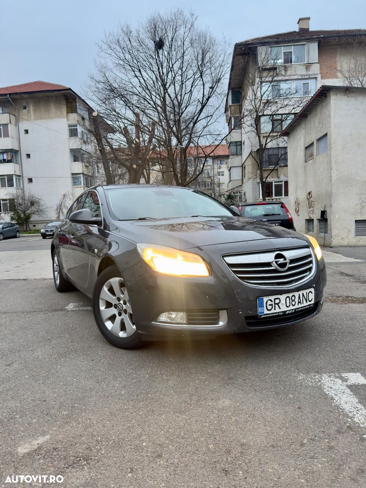 Utilizat Opel Insignia 2013 - 5 300 EUR, 259 761 km - Autovit.ro