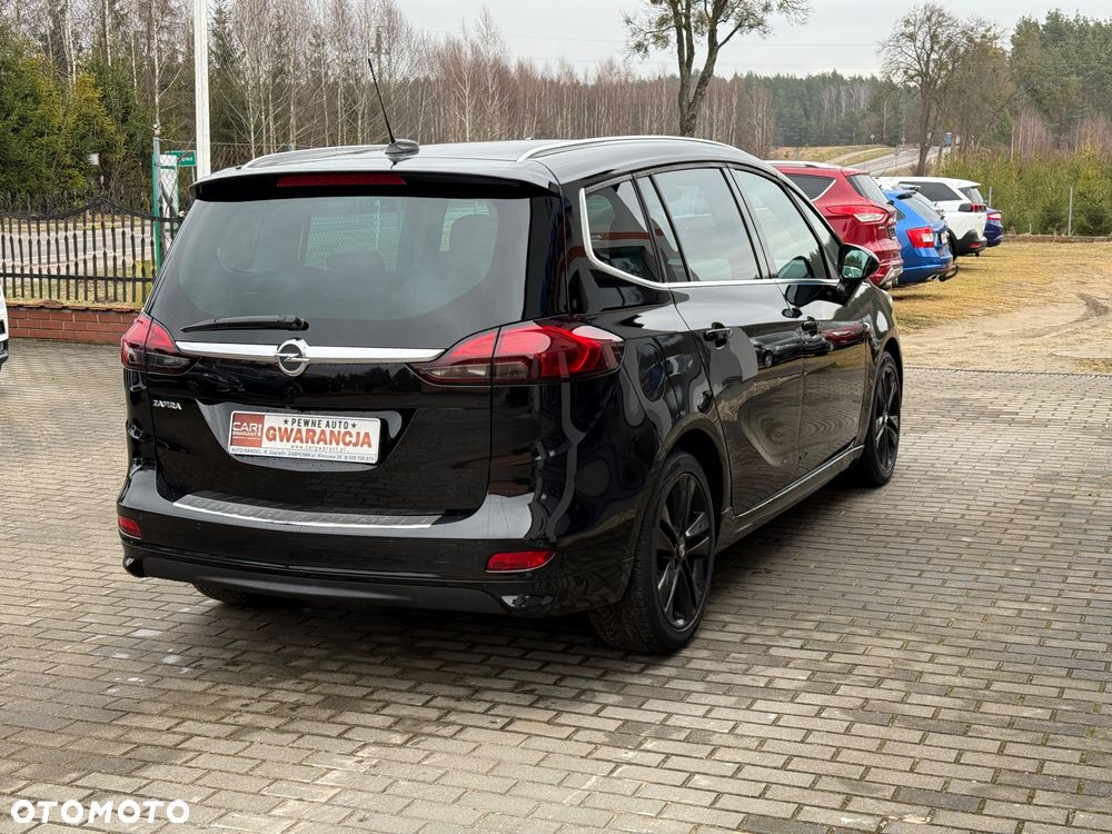 Używany Opel Zafira 2018 - 39 700 PLN, 199 321 km - Otomoto.pl