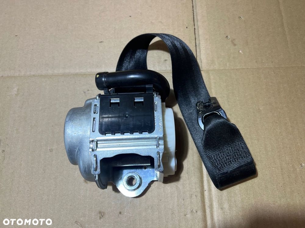 Nowy Pasy bezpieczeństwa - 699 PLN - Otomoto.pl