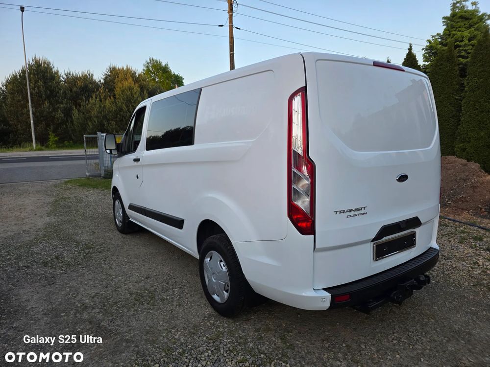 Używany Ford Transit Custom 2021 - 50 000 PLN, 142 000 km - Otomoto.pl