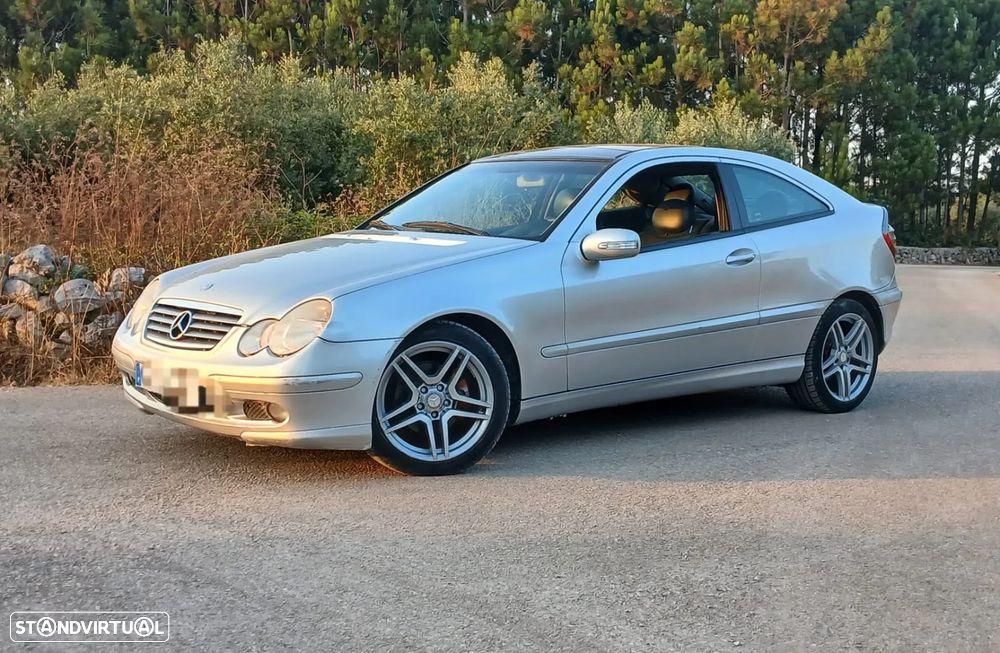 Usado Mercedes-Benz C 220 2002 - 3 950 EUR, 300 000 km - Standvirtual.com
