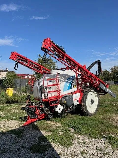 Utilizat Alta MASINA DE ERBICIDAT BARGAM ELIOS 3200/24 2022 - 26 775 ...