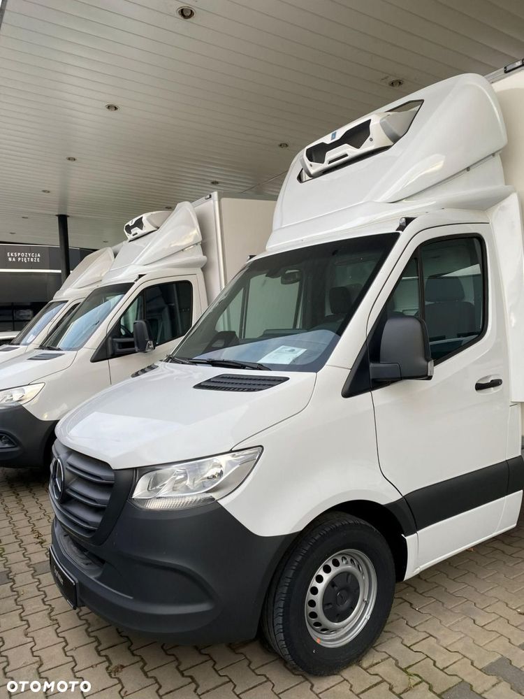 Nowy Mercedes-Benz Sprinter 2024 - 232 470 PLN, 5 km - Otomoto.pl