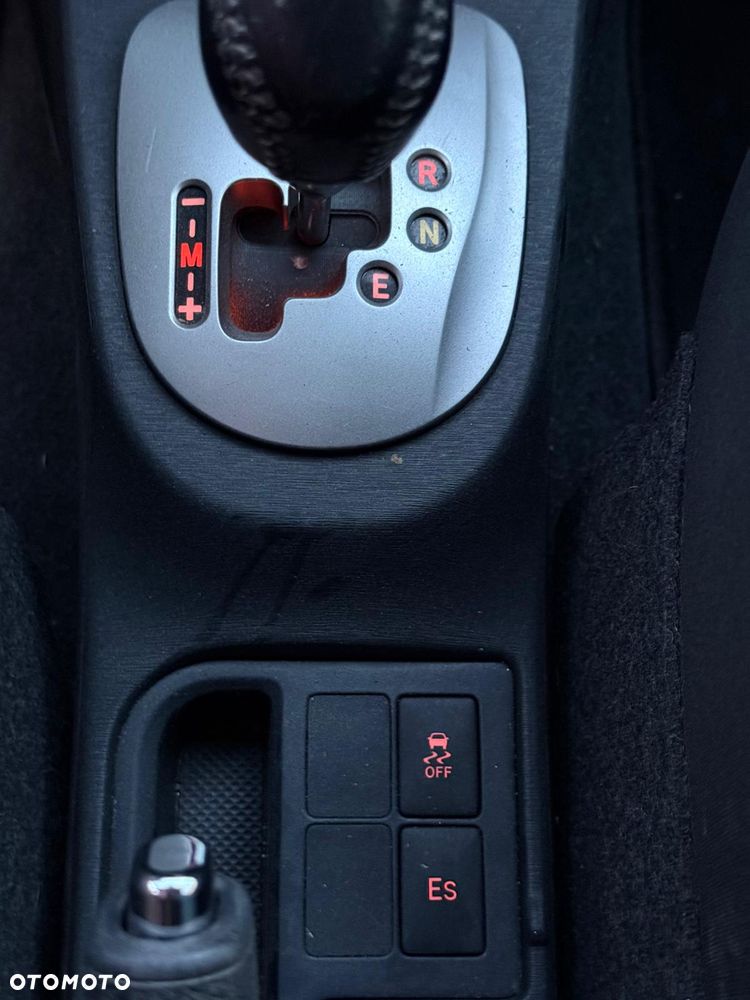 Używany Toyota Yaris 2012 - 24 900 PLN, 196 331 km - Otomoto.pl