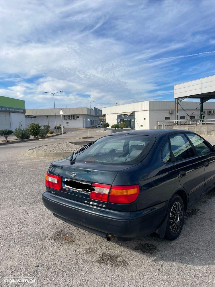 Usado Toyota Carina 1997 - 1 450 EUR, 232 763 km - Standvirtual.com