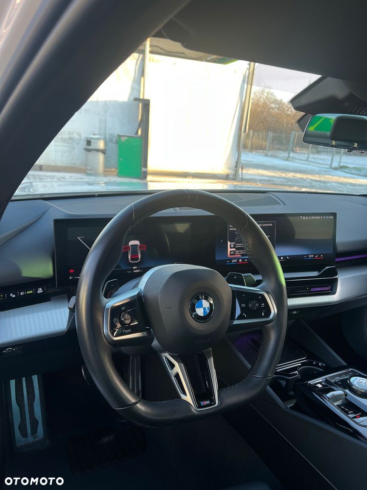 Używany BMW Seria 5 2024 - 95 000 PLN, 44 500 km - Otomoto.pl