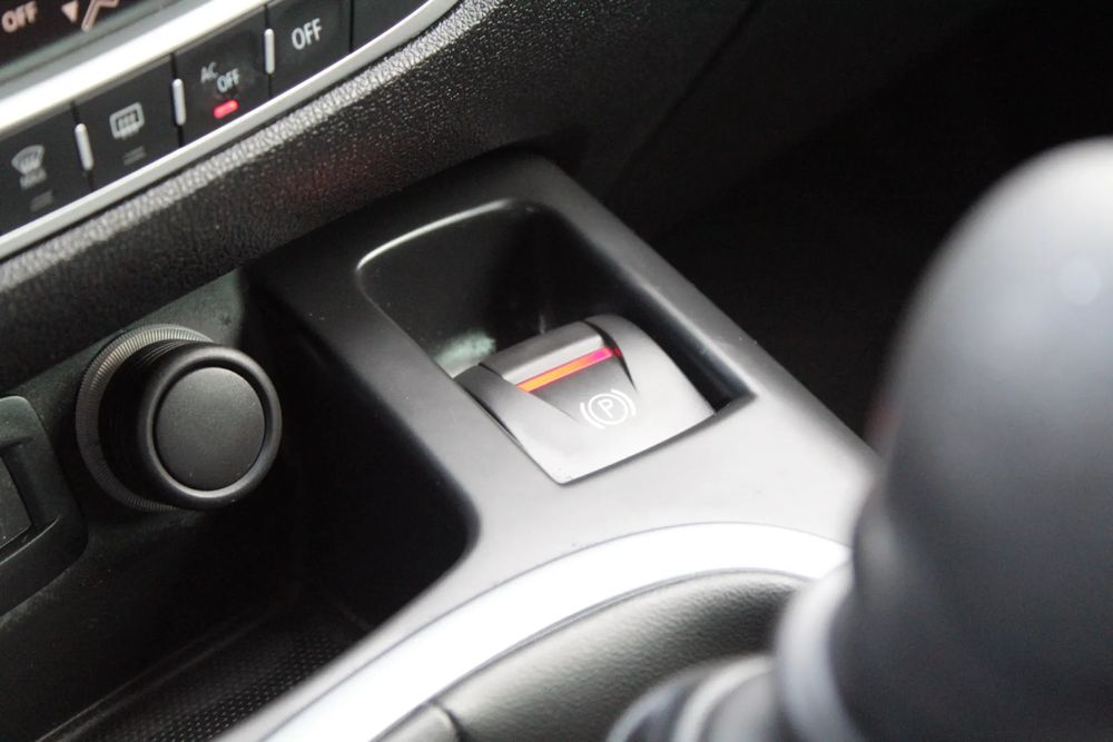 Utilizat Renault Scenic 2010 - 4 490 EUR, 218 000 km - Autovit.ro