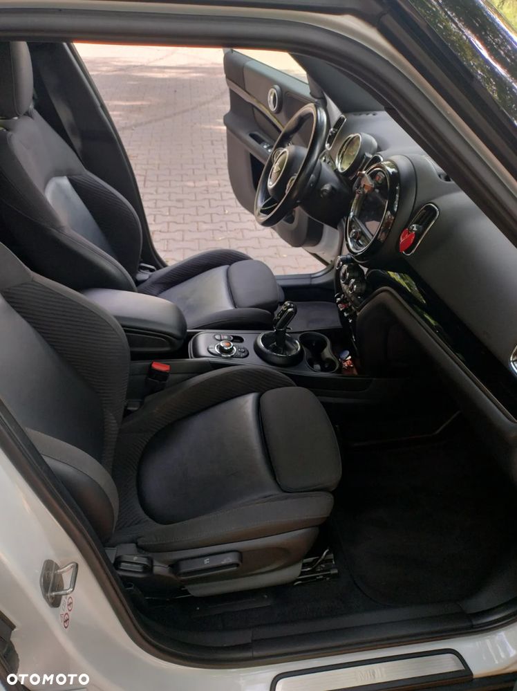 Używany MINI Countryman 2018 - 51 900 PLN, 137 500 km - Otomoto.pl