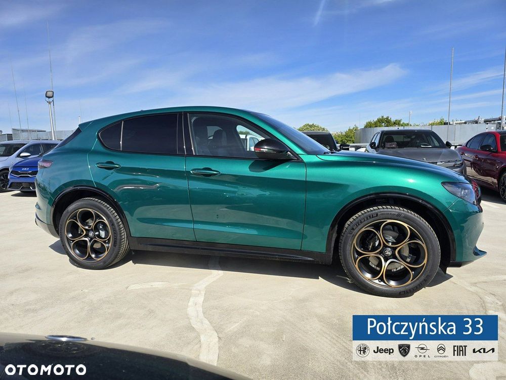 Nowy Alfa Romeo Stelvio 2025 - 246 890 PLN, 5 km - Otomoto.pl