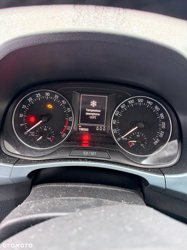 Używany Skoda Fabia 2017 - 20 469,66 PLN, 198 583 km - Otomoto.pl