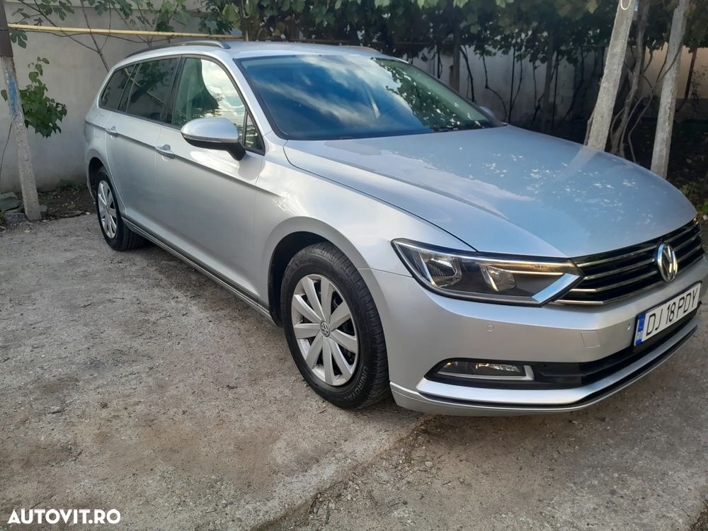 Utilizat Volkswagen Passat 2018 - 9 190 EUR, 180 360 km - Autovit.ro