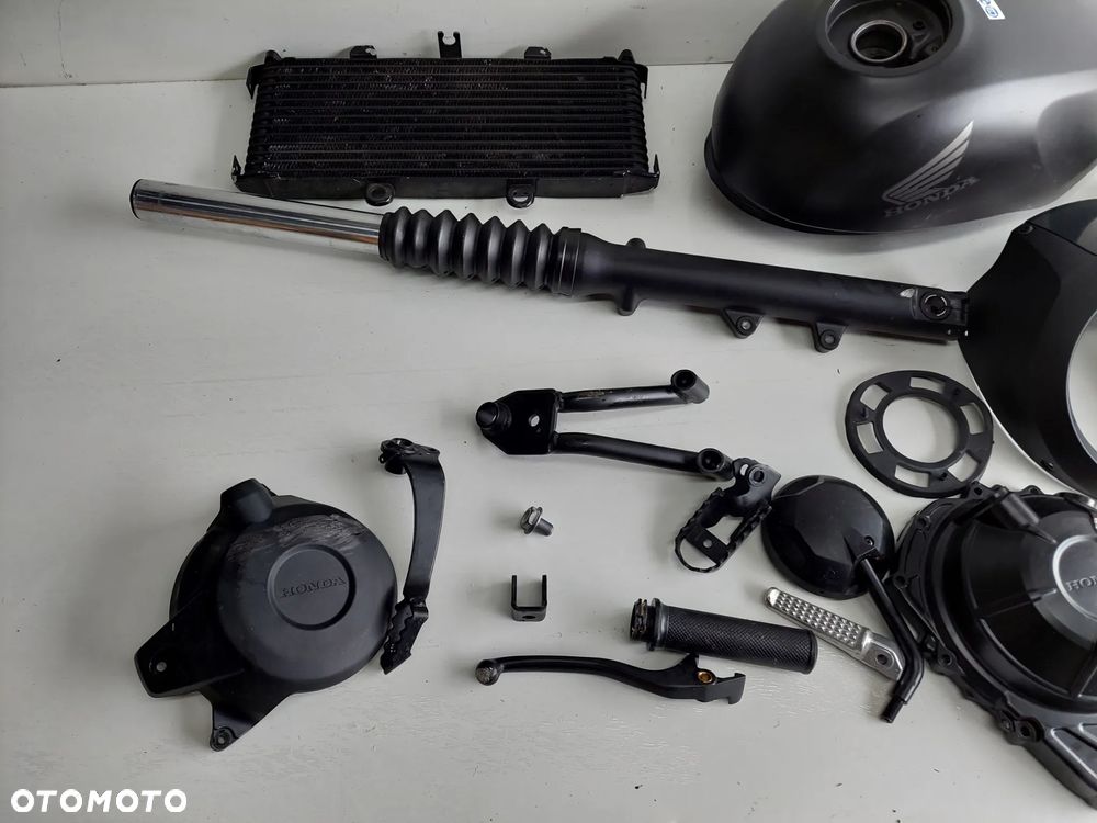 Używany Karoseria - 100 PLN - Otomoto.pl