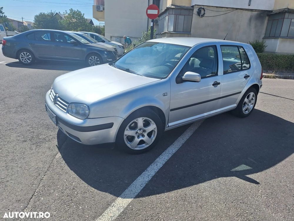 Utilizat Volkswagen Golf 2002 - 1 750 EUR, 290 000 km - Autovit.ro