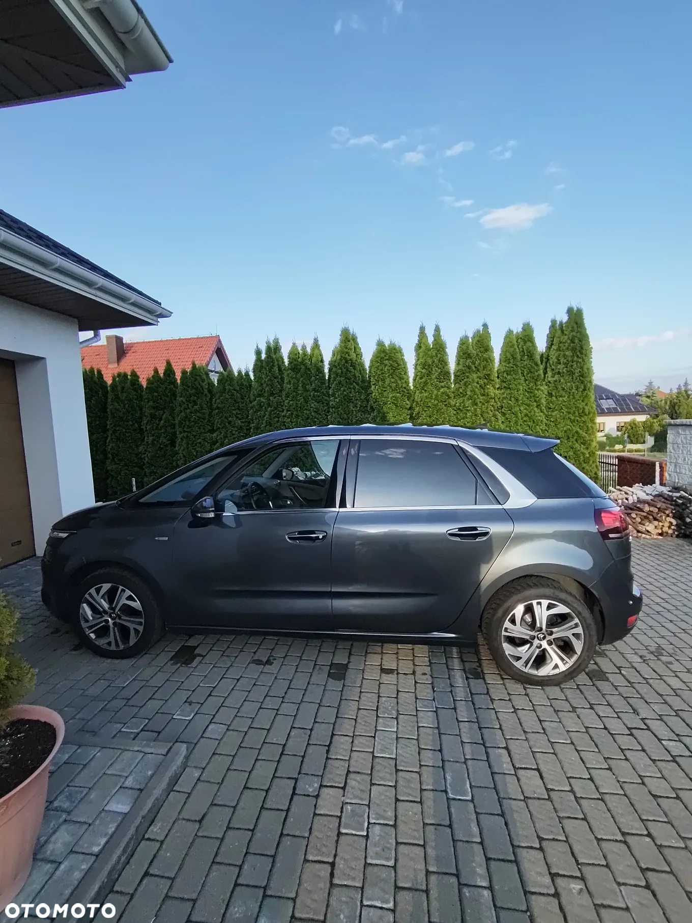 Używany Citroën C4 Picasso 2014 - 34 900 PLN, 237 000 km - Otomoto.pl Używany Citroën C4 Picasso 2014 - 34 900 PLN, 237 000 km - Otomoto.pl