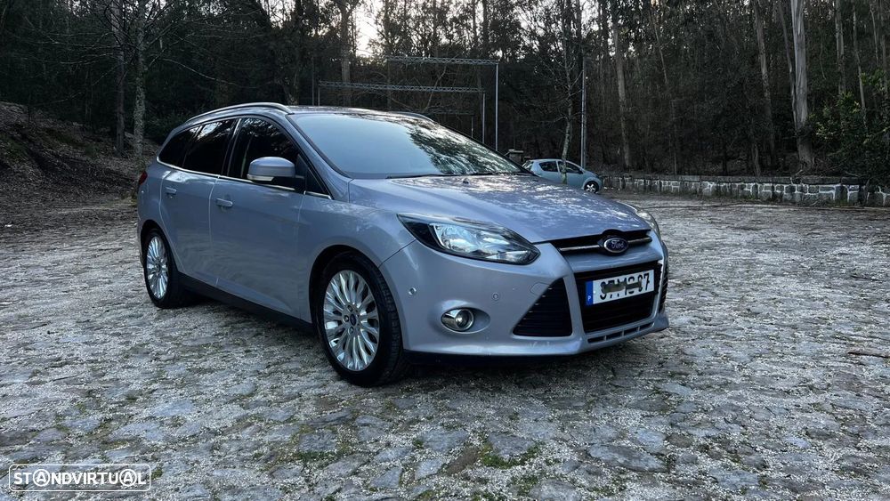 Usado Ford Focus SW 2012 - 7 750 EUR, 260 000 km - Standvirtual.com