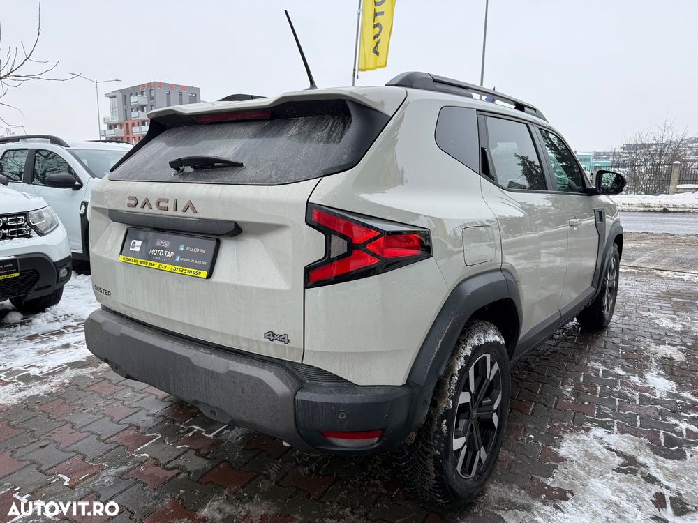 Utilizat Dacia Duster 2024 - 21 550,10 EUR, 33 800 km - Autovit.ro