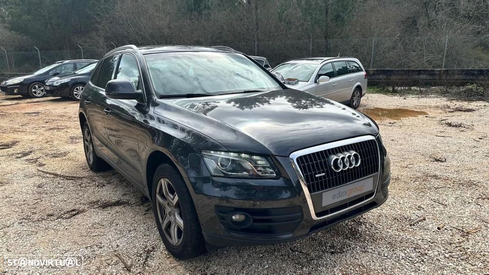 Usado Audi Q5 2009 - 11 990 EUR, 267 428 km - Standvirtual.com