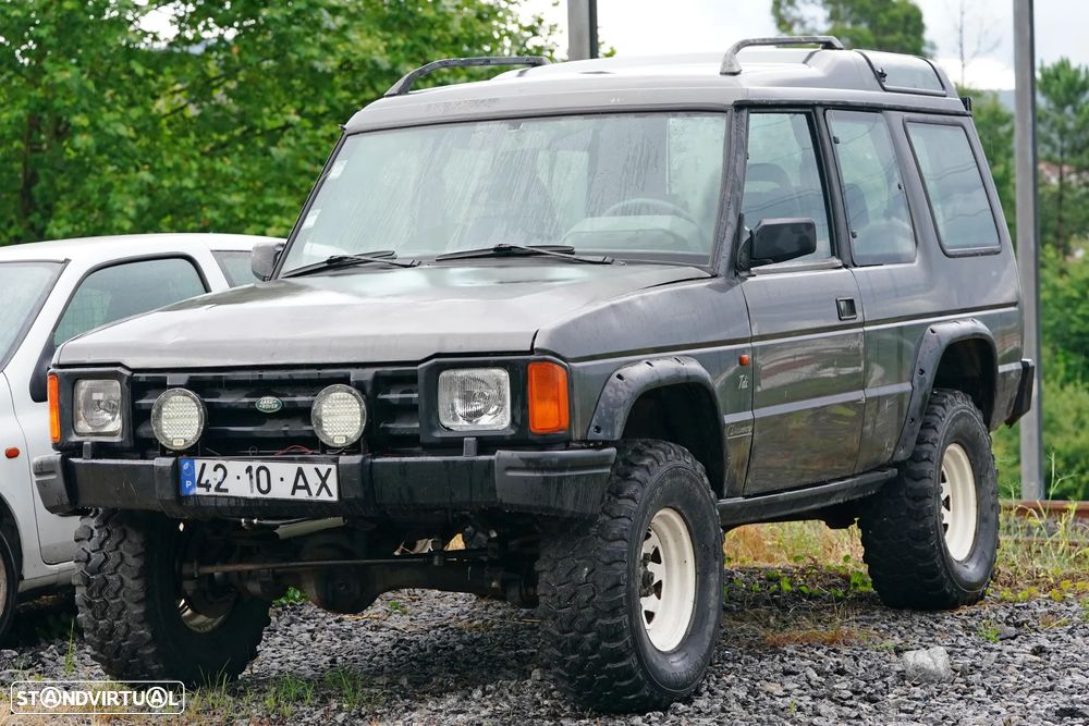 Usados Land Rover Discovery - 3 999 EUR225 000 km, 1991 - Standvirtual