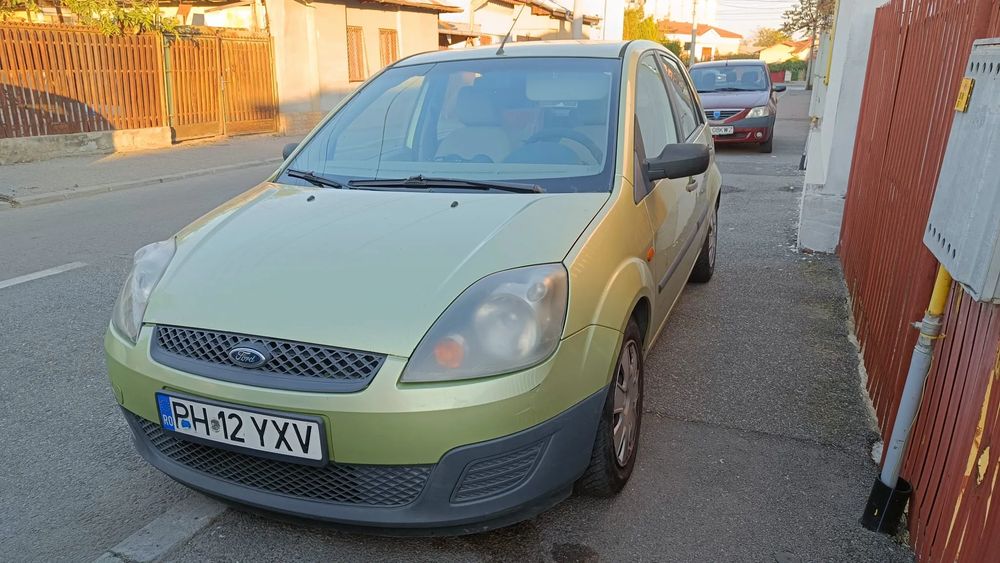 Utilizat Ford Fiesta 2006 - 1 200 EUR, 199 000 km - Autovit.ro