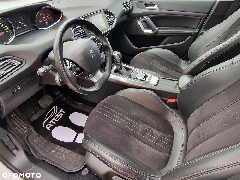 Używany Peugeot 308 2014 - 32 900 PLN, 207 000 km - Otomoto.pl