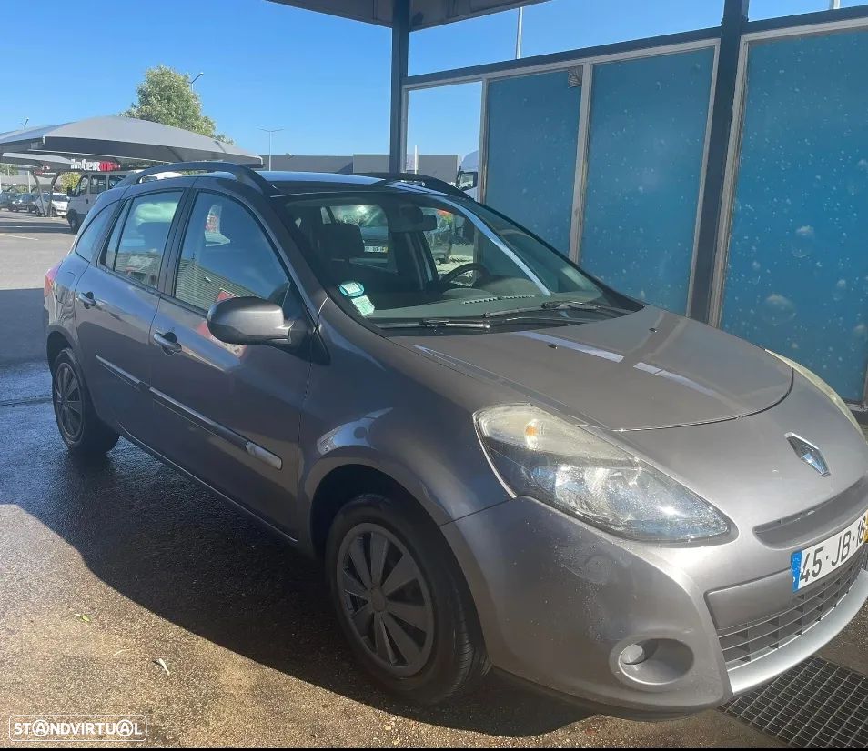 Usados Renault Clio Break - 6 750 EUR141 000 km, 2010 - Standvirtual