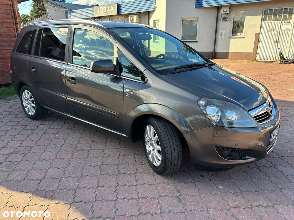 Używany Opel Zafira 2010 - 14 900 PLN, 209 000 km - Otomoto.pl