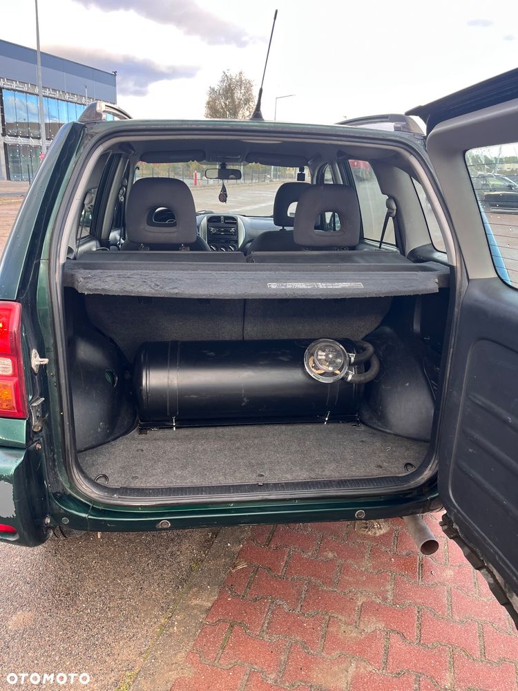 Używany Toyota RAV4 2005 - 21 900 PLN, 285 000 km - Otomoto.pl