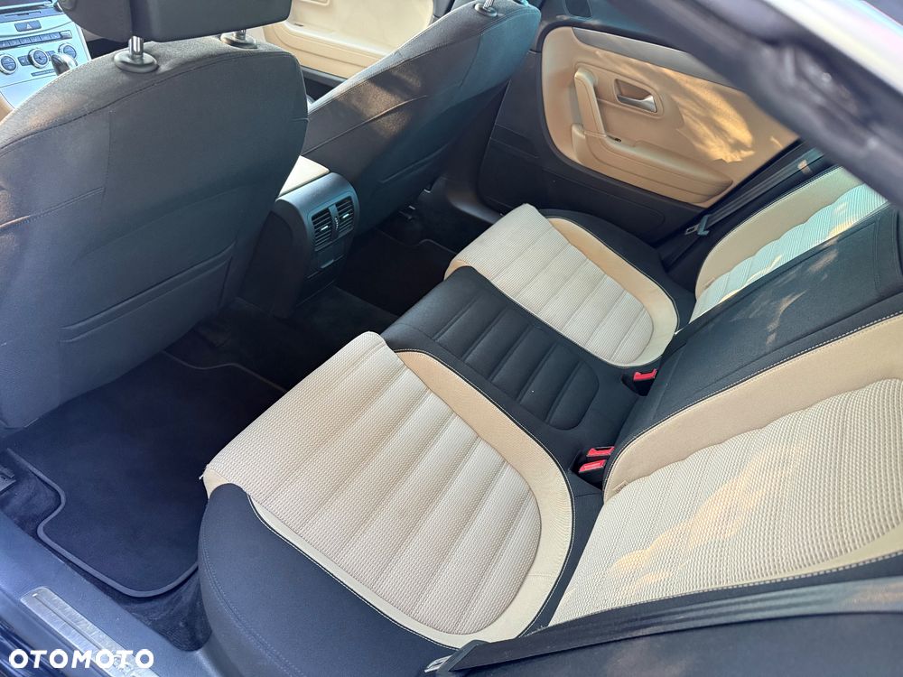 Używany Volkswagen CC 2014 - 35 500 PLN, 209 000 km - Otomoto.pl