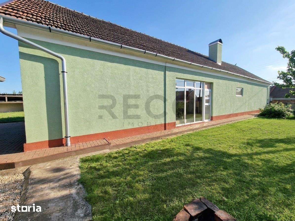 4 camere, casa de vanzare - Bihor (judet), Girisu de Cris - 10363089 ...