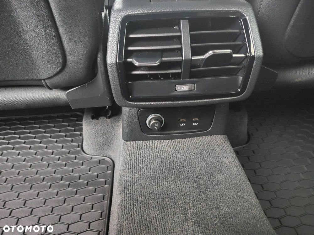 Używany Audi Q3 2023 - 138 000 PLN, 15 026 km - Otomoto.pl