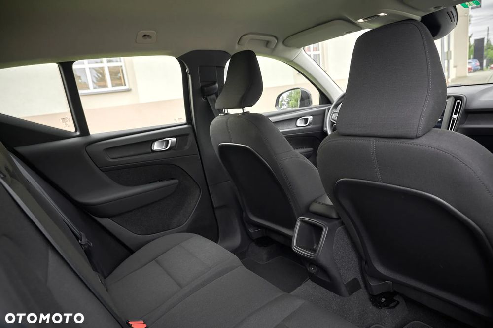 Używany Volvo XC 40 2022 - 97 900 PLN, 44 000 km - Otomoto.pl