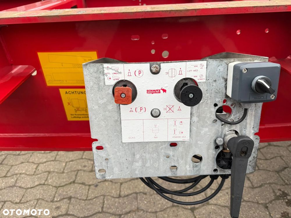 Używany Schmitz Cargobull SCHMITZ CARGOBULL SCB S3D – PODWOZIE KONTENEROWE – 2019 ROK – 45’ – 3 ...
